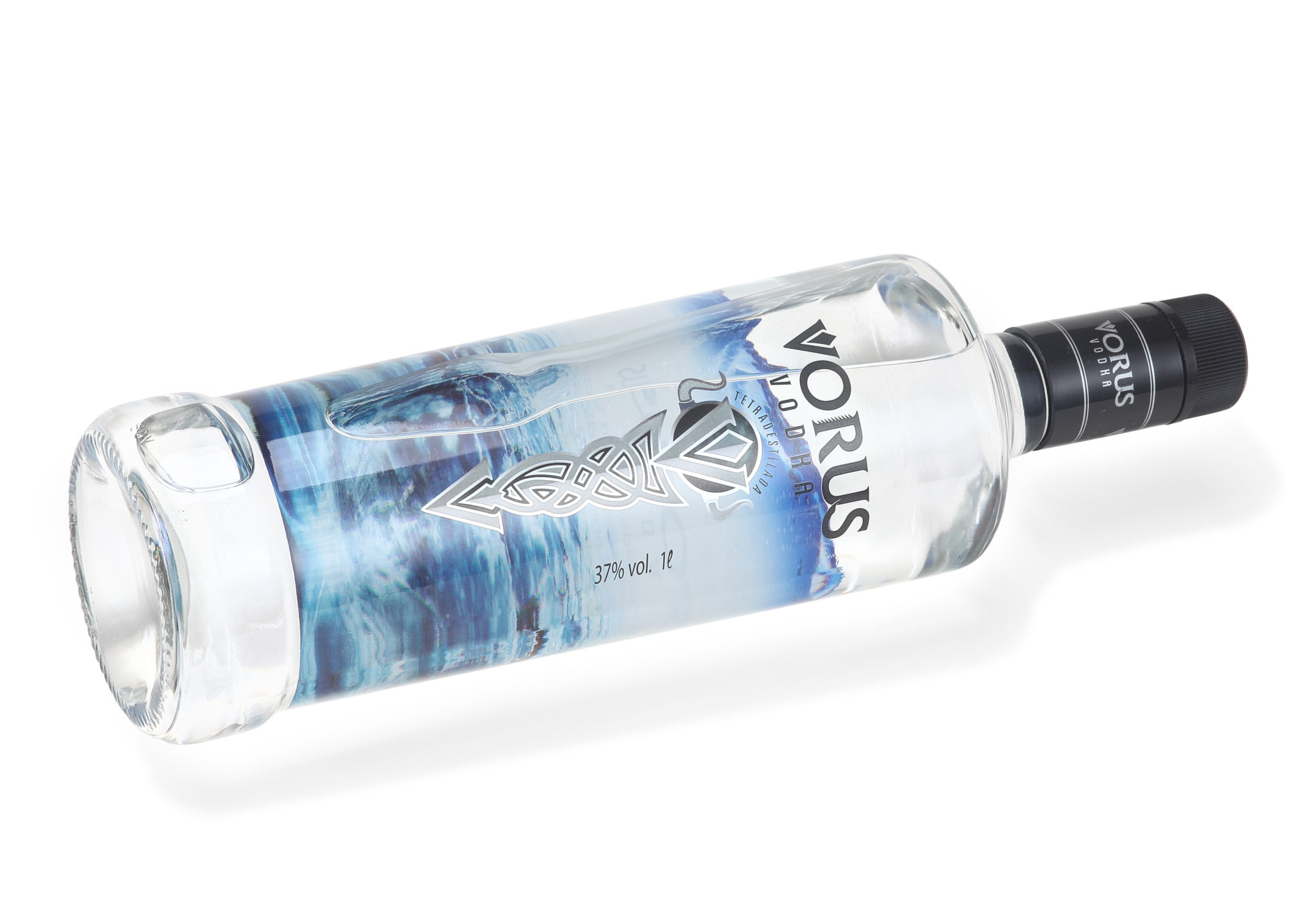 Como é a Vodka Vorus da Salton | Garfo & Mala